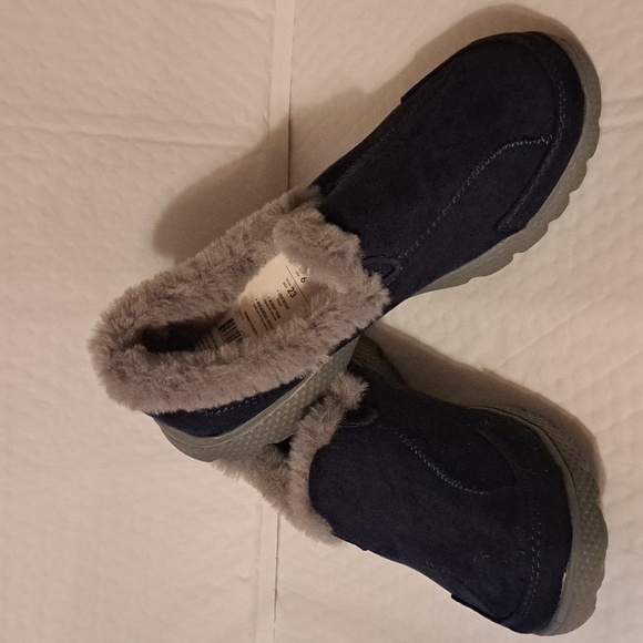 Danskin Now | Shoes | Danskin Now Athletic Slion Shoes | Poshmark